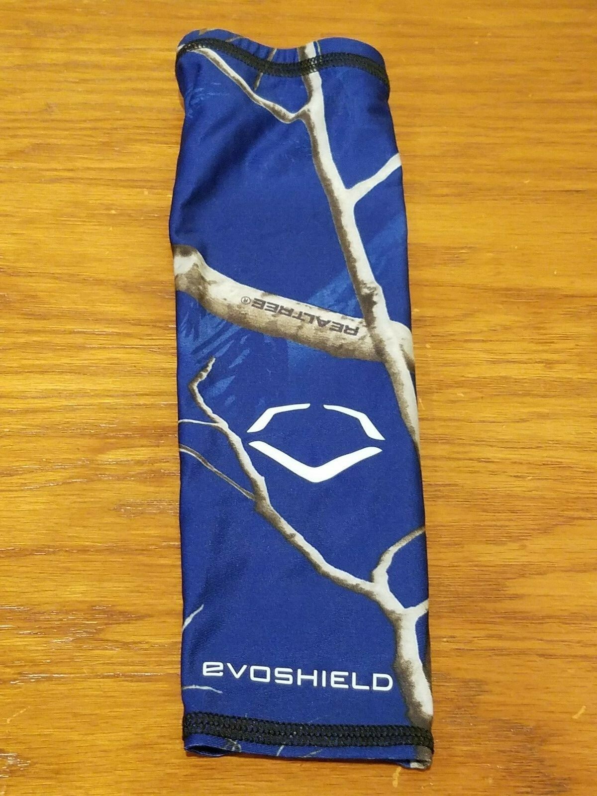 RealTree Camo EvoShield Compression Arm Sleeve Black Red Blue White ...