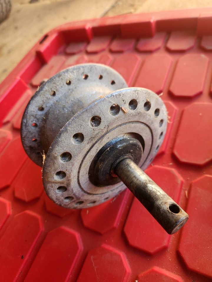 Front Disc Brake Wheel Hub Norton 750 850 Commando Roadster Interstate ...