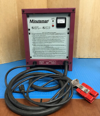 Sweepers & Scrubbers - Powerboss Sweeper