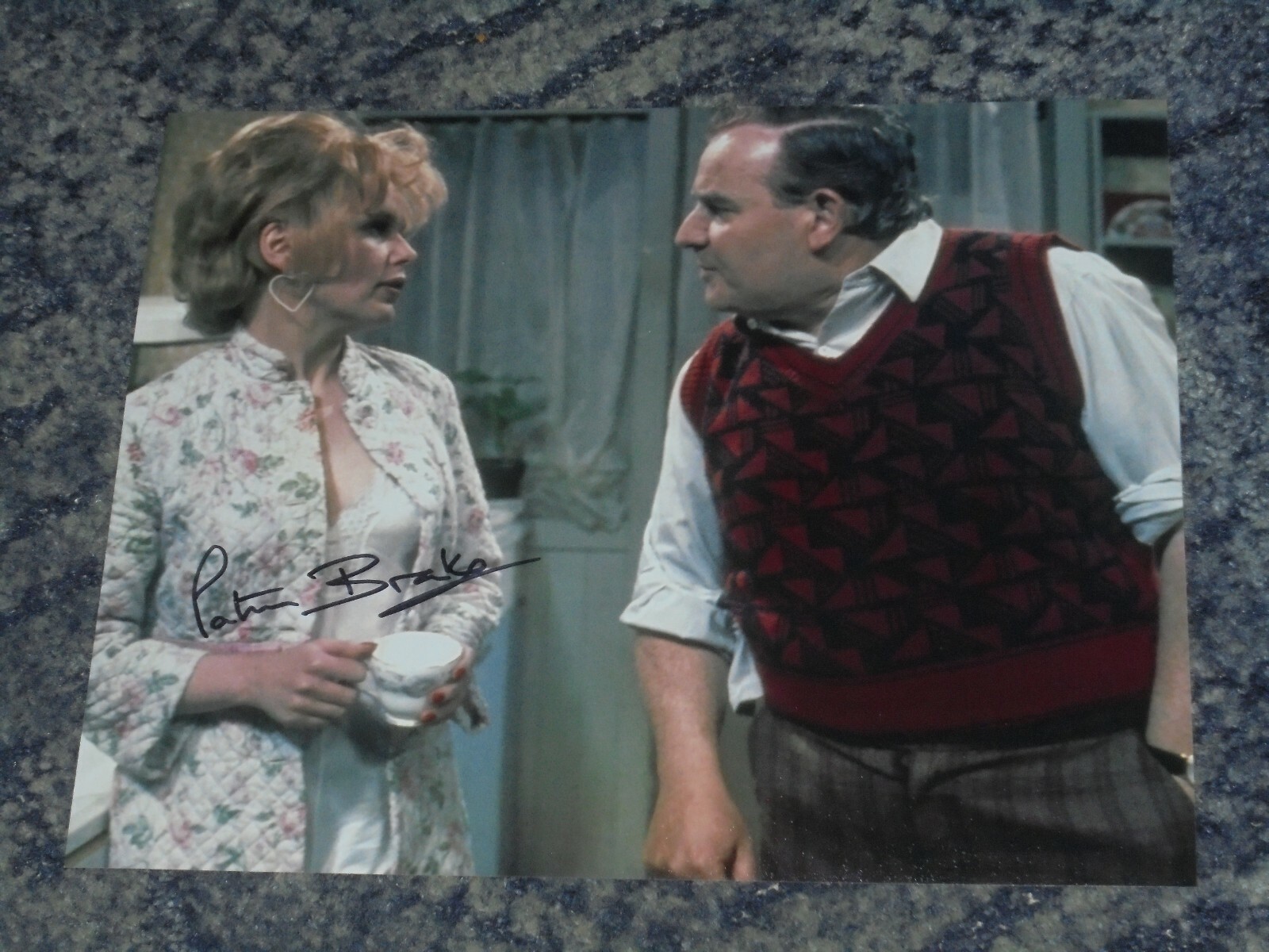 PATRICIA BRAKE - GOING STRAIGHT - 10x8 PHOTO SIGNED - (619) | eBay