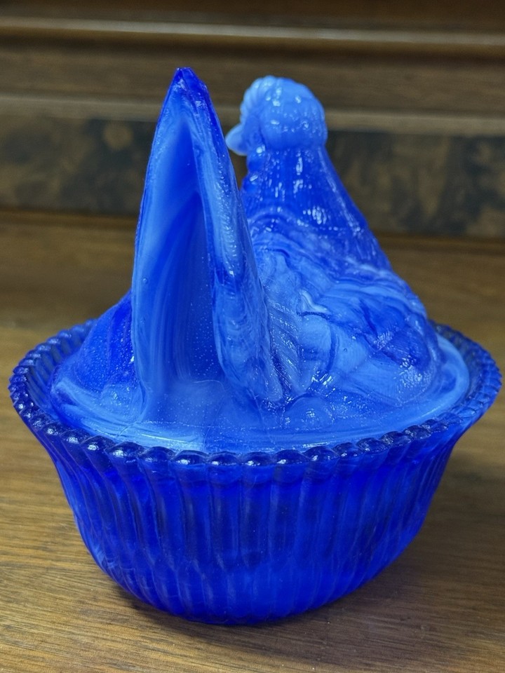 Hen on Nest Chicken Slag blue Glass Depression Style Candy Dish ...