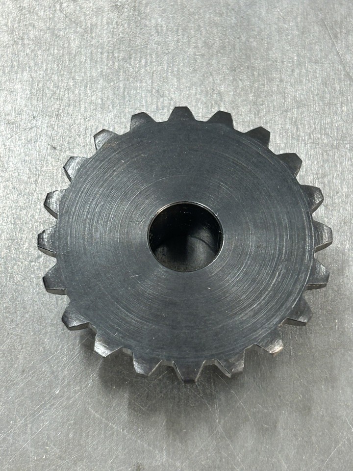 QTY 1 BOSTON GEAR STEEL LADDER CHAIN SPROCKET 20 TEETH .286" PITCH .500 ...
