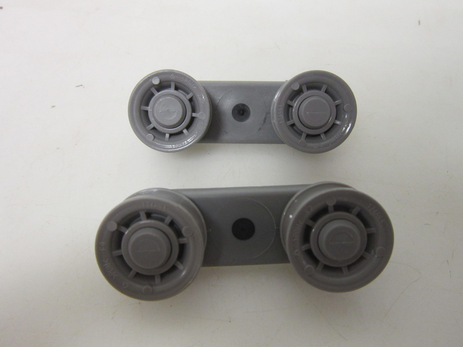Blomberg 7658769580 Dishwasher Rail Drawer Wheels - 2 PK. 1752600400 | eBay