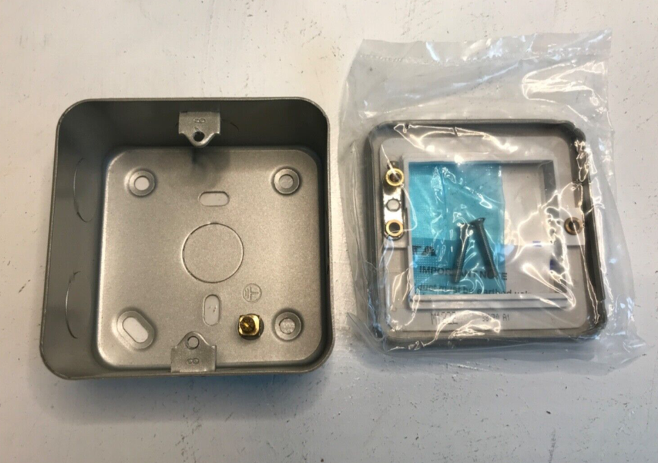 DETA M1222 1 Gang 2 Euro Module Data Front Plate Metal Clad with ...