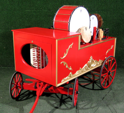 Wonderful Automated Band Wagon - Carousel music with calliope pipes ...