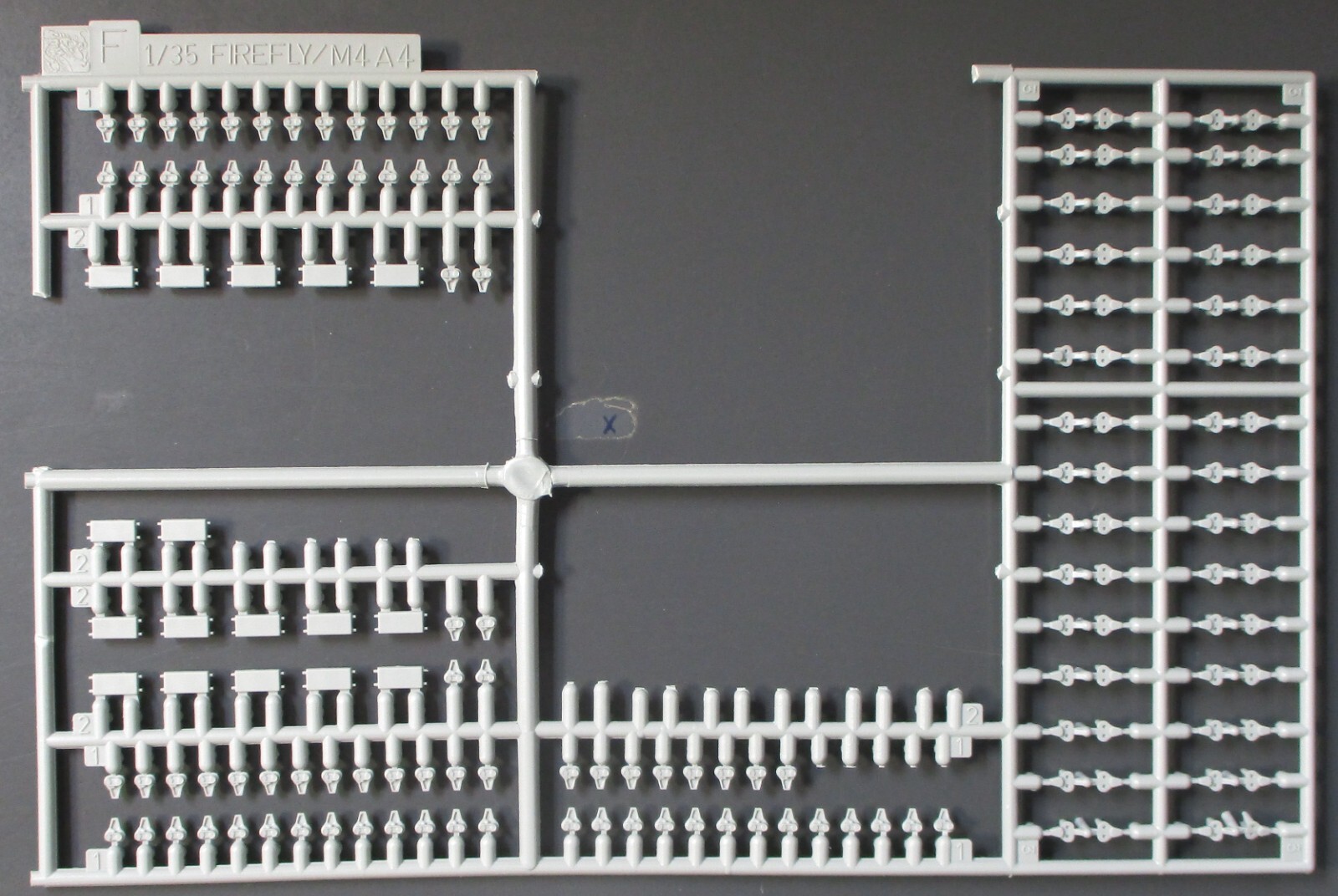 Dragon 1/35 Scale Firefly Vc - Tracks Lot from Kit No. 6182 | eBay