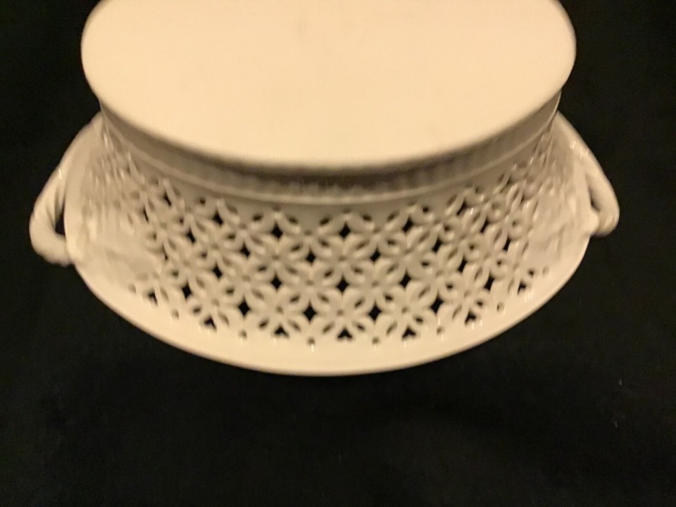 Vintage Leedsware Classical Creamware Pierced Double Handled Dish or ...