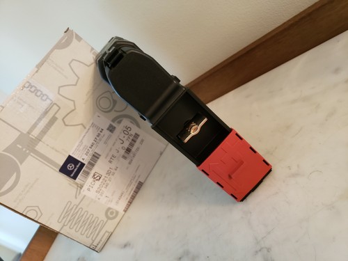 2008-2012 MERCEDES-BENZ Mercedes-Benz A207 Junction Block A 207-540-27 ...