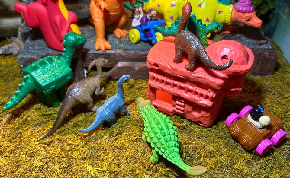 Mixed Figures Lot Flintstones Dinosaurs Disney Mulan Dragon Finger ...