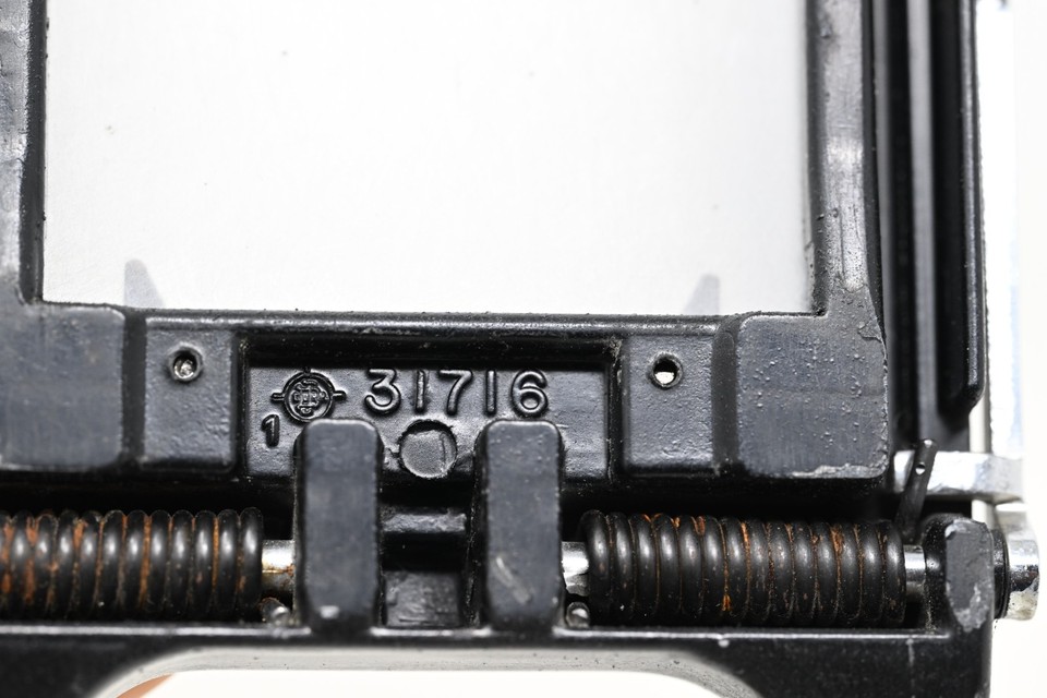 Graflex 2 1/4 X 3 1/4 Graflok Back w/ Ground Glass Part #31716 ...