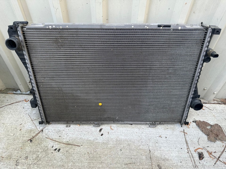 ROLLS-ROYCE COOLANT RADIATOR FOR SILVER SERAPH 99-04 AND BENTLEY ARNAGE ...