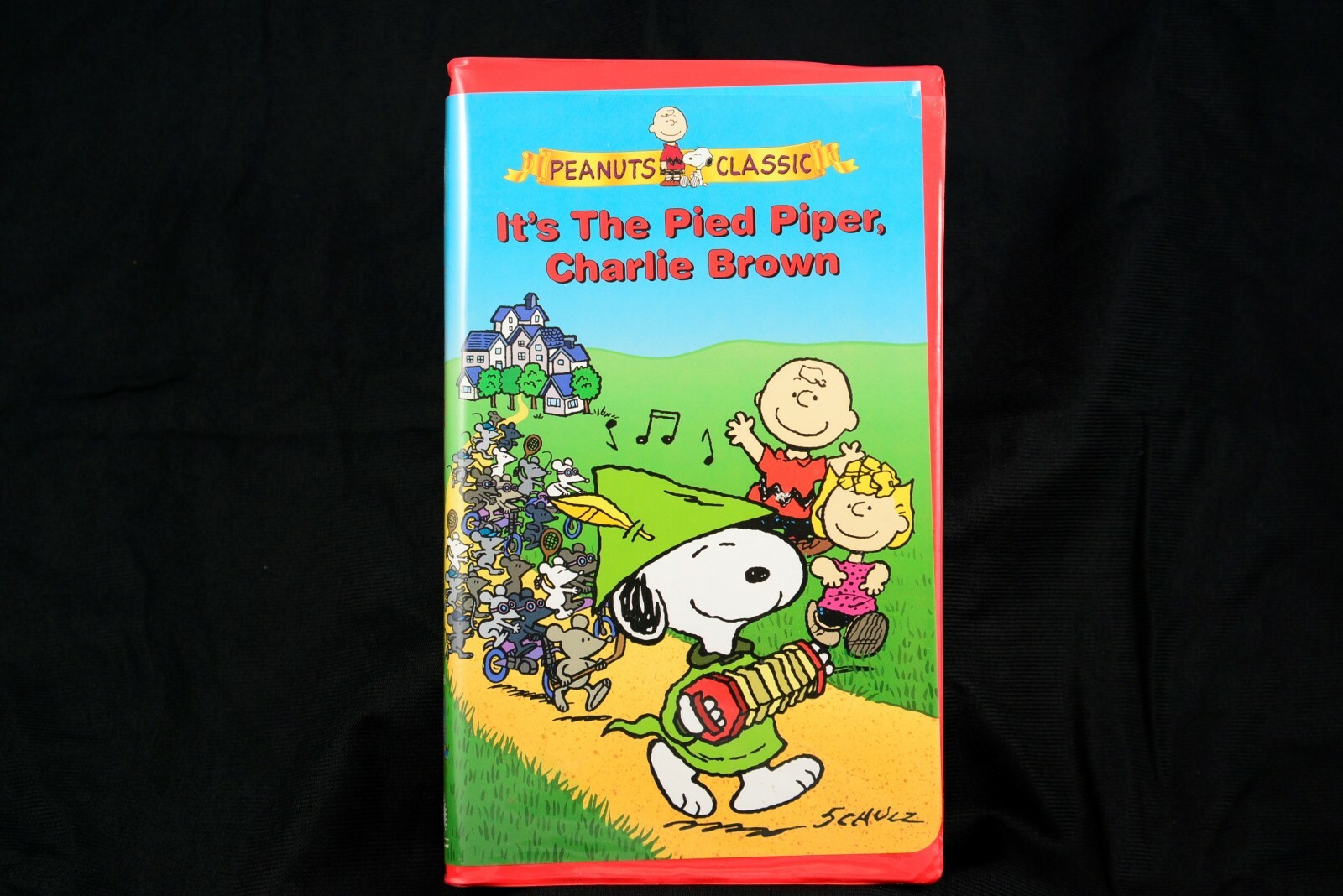 It's The Pied Piper Charlie Brown VHS Peanuts Classic #839446 2000 | eBay