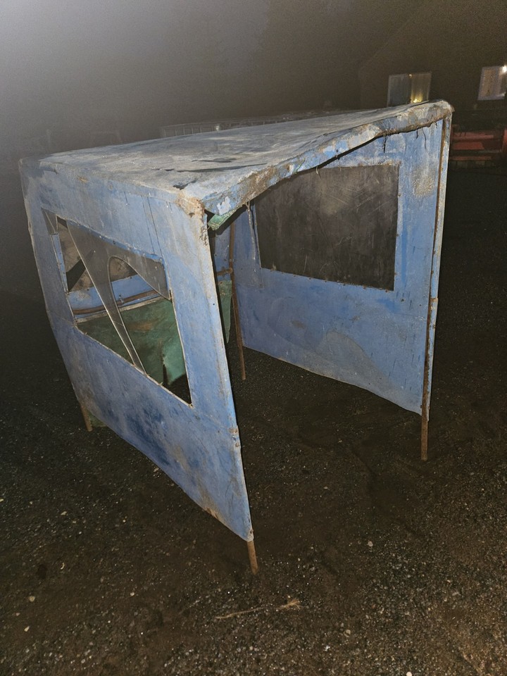 FORDSON TRACTOR CAB TO FIT E27N AND OTHER MODELS. | eBay UK