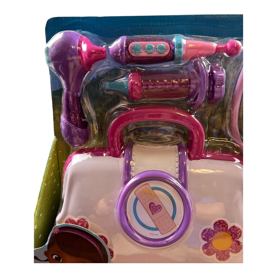 Disney Junior Doc McStuffins Toy Hospital Doctor's Bag Set (8 pieces ...