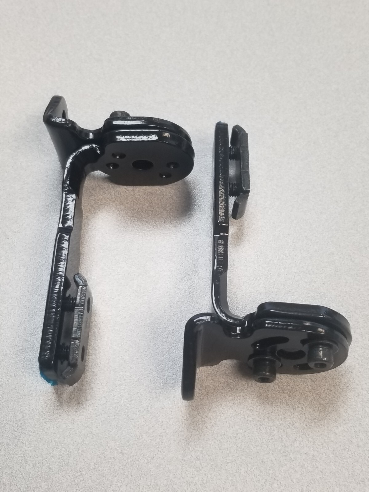 KEYENCE GL-RB01 - Adjustable angle mounting bracket for GL-R safety ...