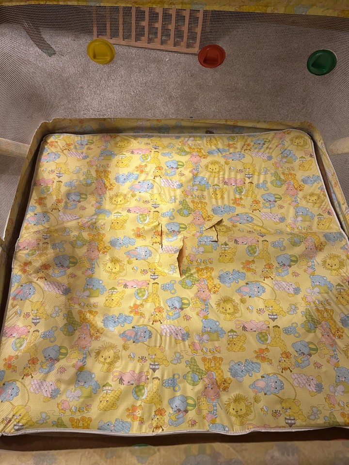 Vintage Century folding baby playpen 1970s 80s | eBay