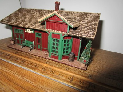 Vintage HO 1/87 Scale Built Hallmark Depot Station Building For Train ...