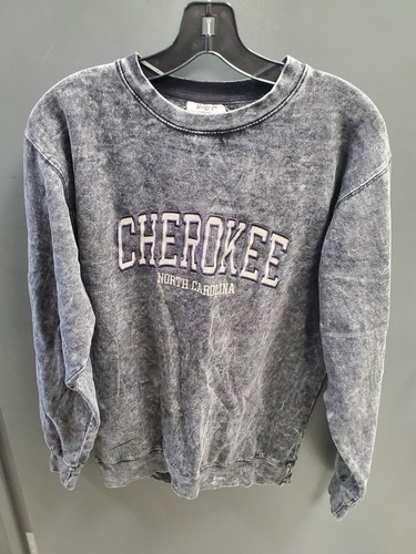 Womens U.S. Vintage 1965 Cherokee North Carolina Long Sleeve Sweatshirt ...