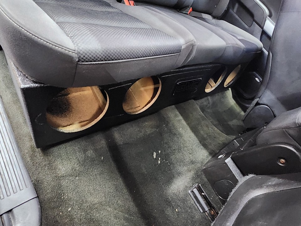 2014 - 2018 Custom Chevy Silverado Crew Cab subwoofer box Quad 8 ...