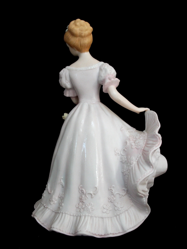 Homco Masterpiece 'Lady Caroline' Figurine | eBay