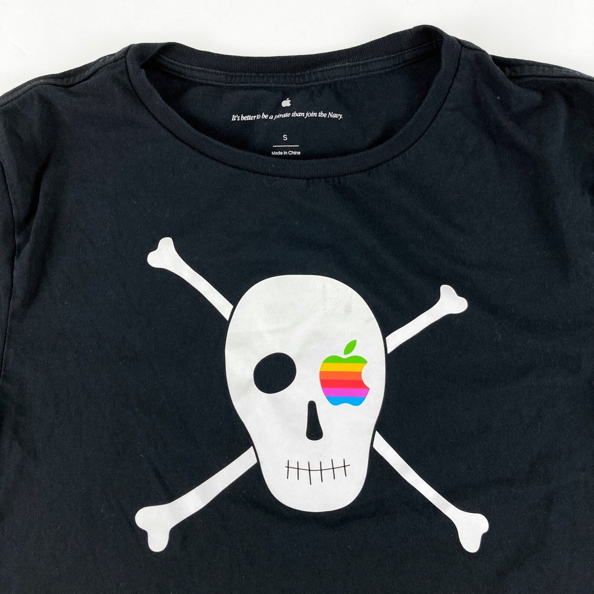 Skeleton Apple Logo