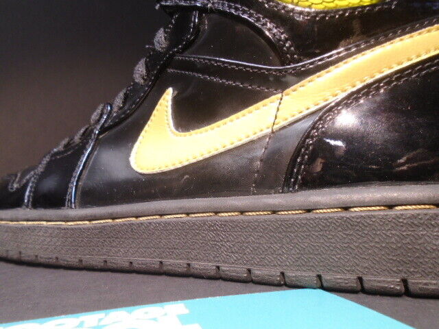 03 NIKE AIR JORDAN 1 RETRO OG PATENT LEATHER BLACK METALLIC 03 NIKE AIR JORDAN 1 RETRO OG PATENT LEATHER BLACK METALLIC