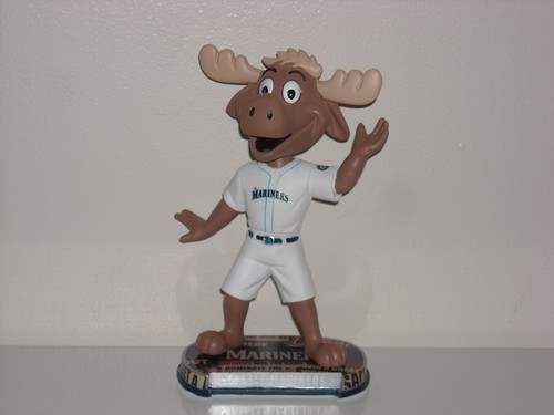 MOOSE Seattle Mariners Mascot Bobble Head 2017 Headlines Edition Base ...