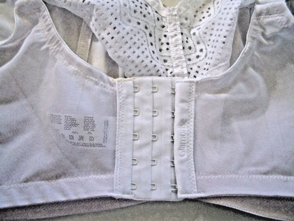 GLAMORISE COMFORT LIFT 1103 WIRELESS FULL-FIGURE SUPPORT BRA 44H WHITE ...