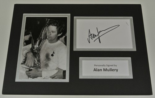 Alan Mullery Signed Autograph A4 photo mount display Tottenham Hotspur ...