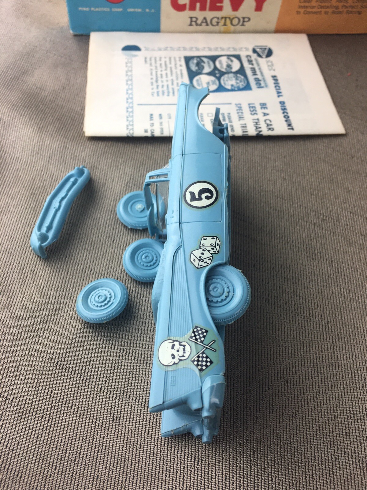 Vintage Pyro Table Top Series Chevy '57 Ragtop Model Kit #C300-50 *Blue ...