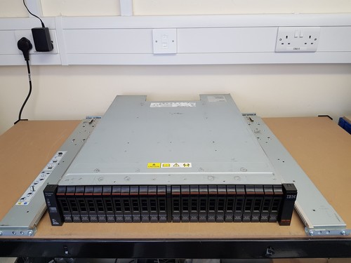 IBM STORWIZE V7000 24TB 2U JBOD Expansion Enclosure 24x 1TB 7.2K SAS ...