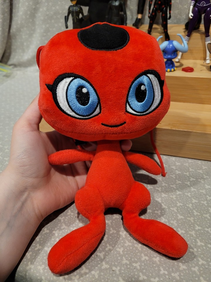 Miraculous Ladybug Rena Rouge Antibug Queen Bee Lady Wi-Fi Astro Figure ...