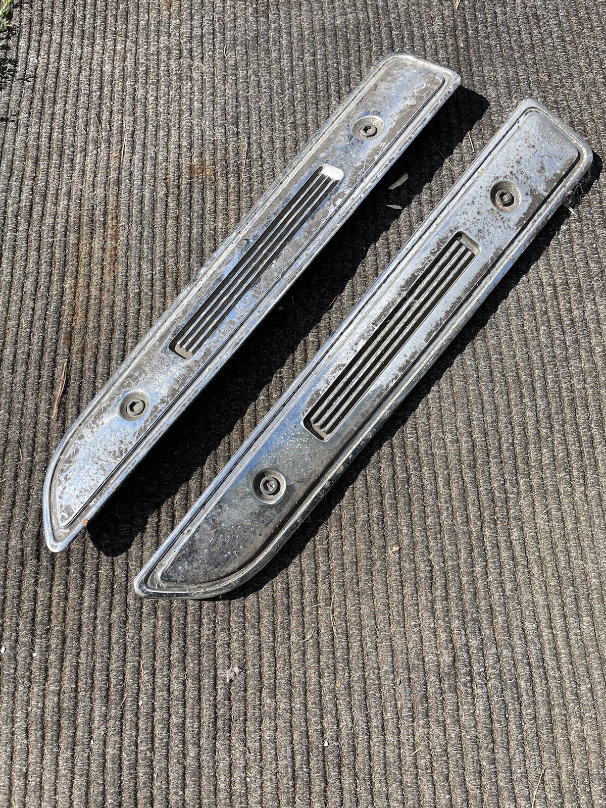 1967-1968 1968 Plymouth Barracuda A-Body Hood Scoop Inserts Trim ...