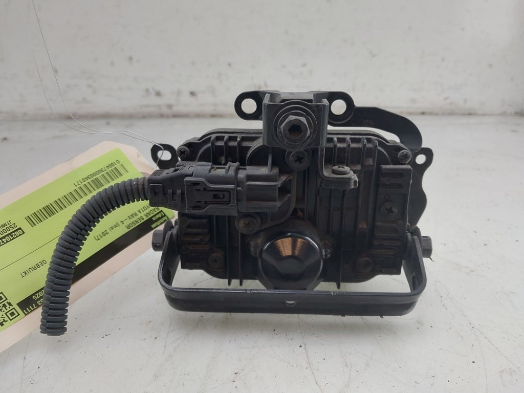 RADARSENSOR RADAR SENSOR Toyota RAV4 (A4) 2017 8821047090 / 2300007461 ...