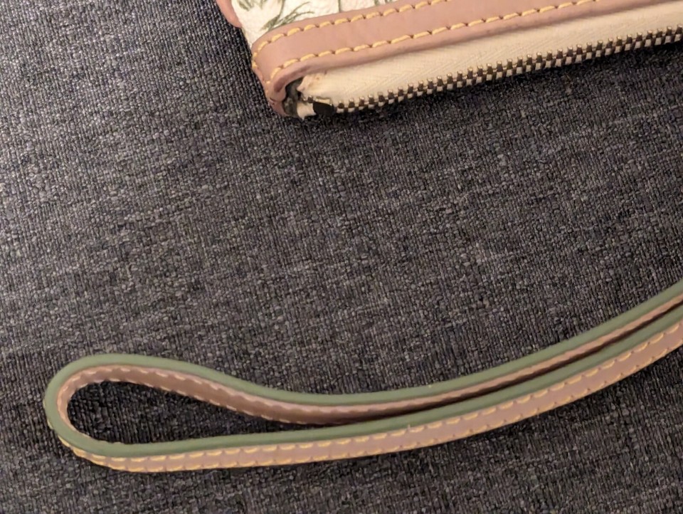 Dooney and Bourke Disney Tinkerbell coin purse wristlet w/ strap | eBay