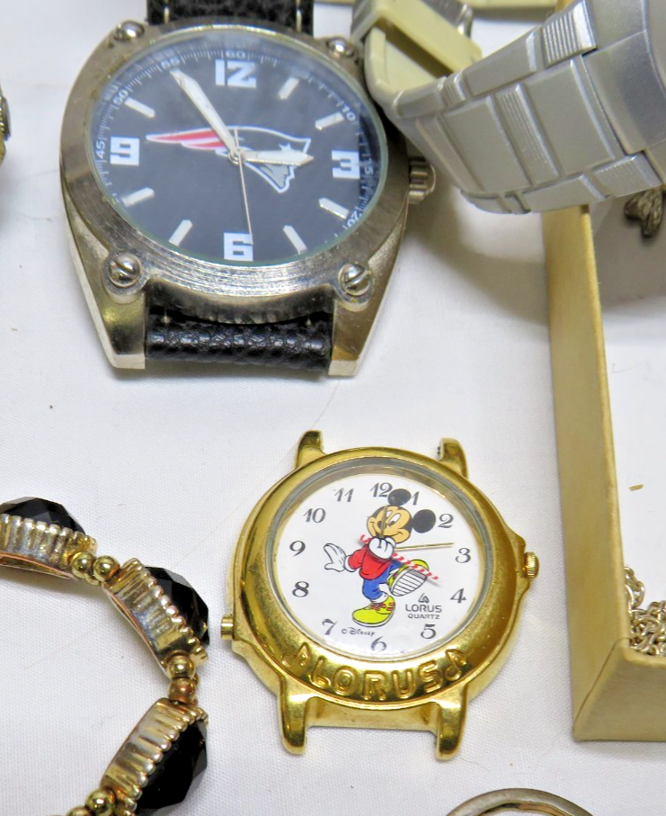 Estate Junk Drawer Lot Jewelry Vintage Watch's rings necklace pins ...