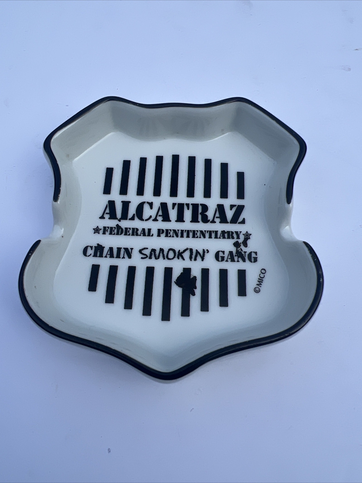 Alcatraz Federal Penitentiary Chain Smokin' Gang Souvenir Ashtray 4" | eBay