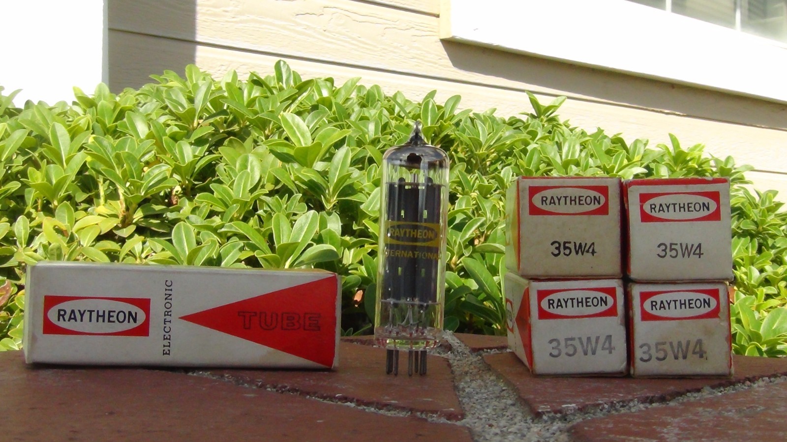 35W4 x5 NOS/NIB Raytheon Half Wave Rectifier Tubes-Factory Fresh-Free ...