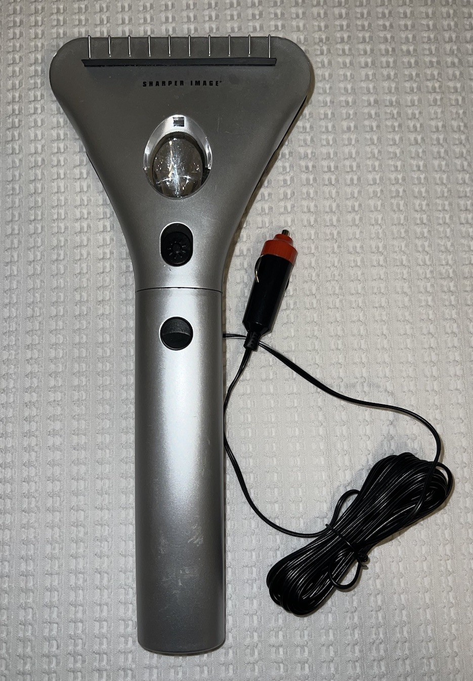 SHARPER IMAGE HEATED ICE SCRAPER 810022140079 MSRP $49.99 Car ...
