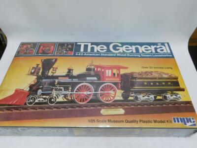 1/25 MPC The General 4 4 0 Wood Burning Steam Locomotive Train Plastic ...