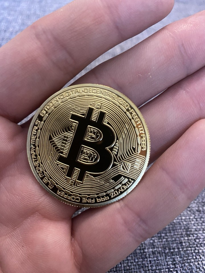 Bitcoin Coin Commemorative Collectors Coin BTC Gold Plated Coin Gift UK ...