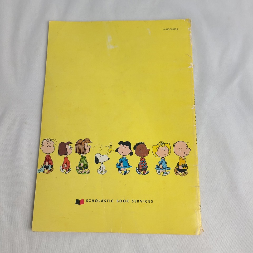 A Charlie Brown Thanksgiving - Charles M. Schulz Peanuts Snoopy 1974 ...