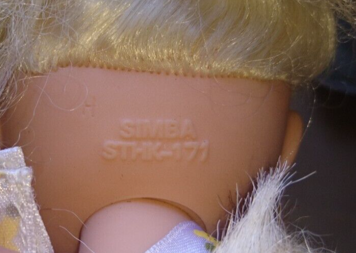 VINTAGE TRES BELLE POUPEE SIMBA STHK 171 yeux dormeurs bleu | eBay