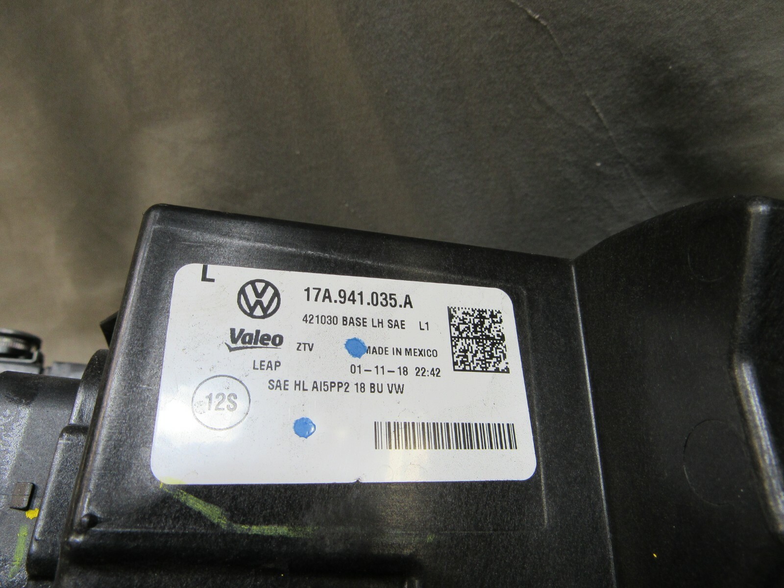 VW Genuine LED Drivers Side 2019 Jetta Left 17a941035a for sale online ...