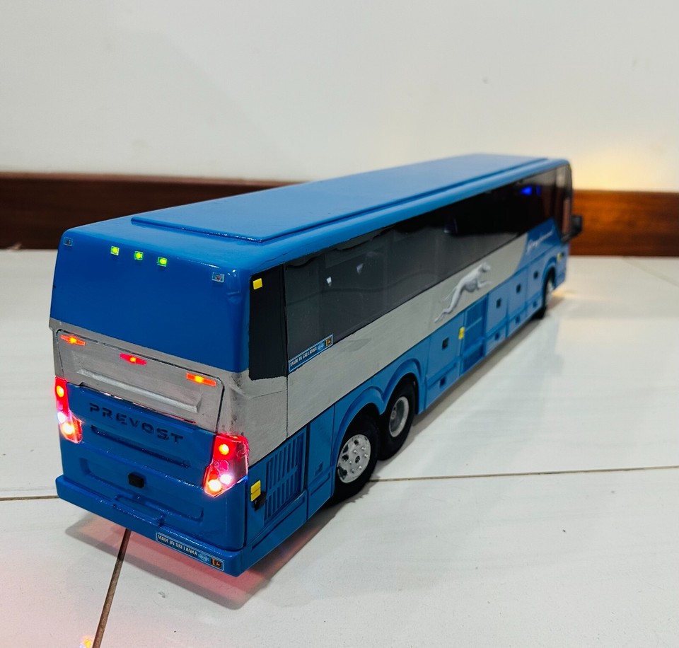 1:20 Scale Prevost H3-45 Bus Greyhound Handmade Detailed Model Bus NOT ...
