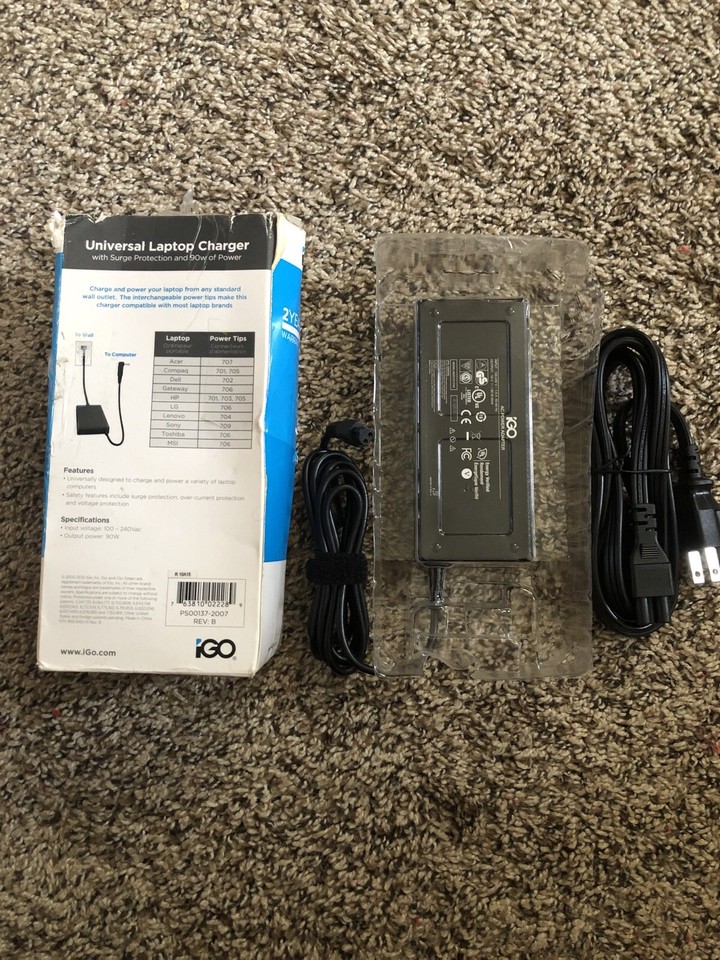 iGo AC Power Adapter Kit 19.5V 90W Universal Adapters .Power Tips Not ...