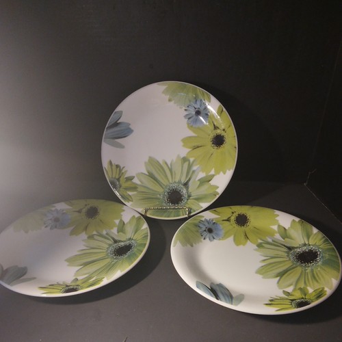 Set of 3 Beautiful Italian Made Blue and Green Large Petal Flower ...