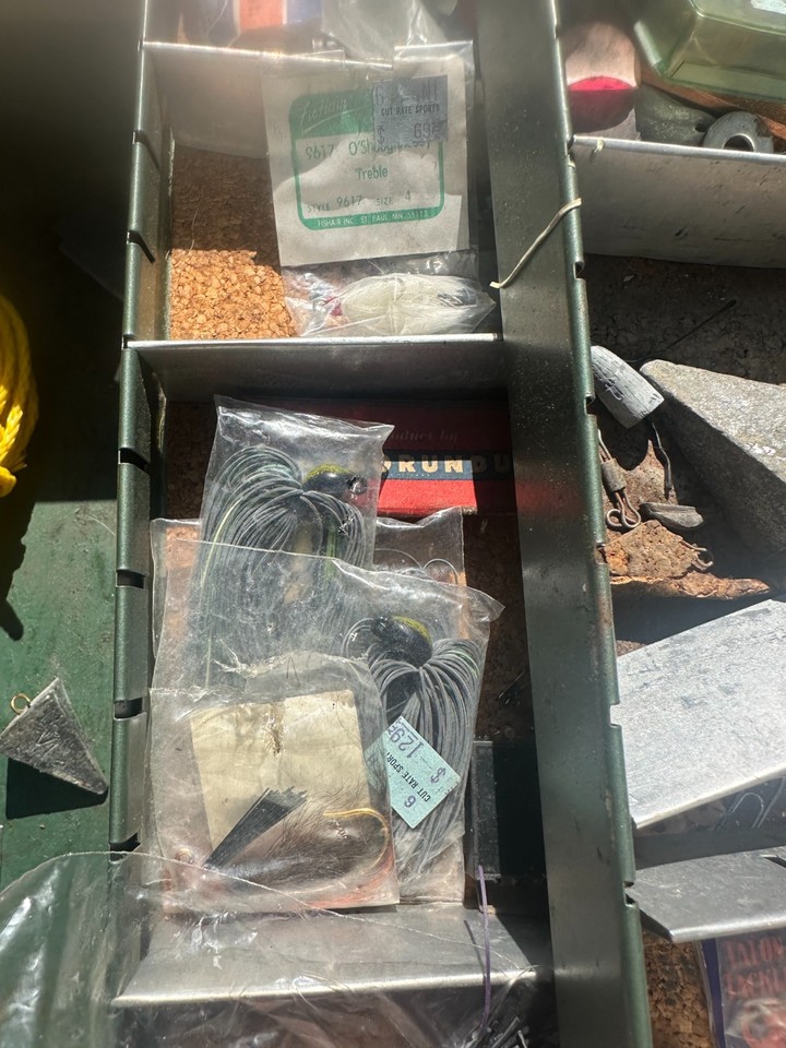 Vintage Green Aluminum Walton Grip-Loc Fold 5 tray vintage Jigs tackle ...