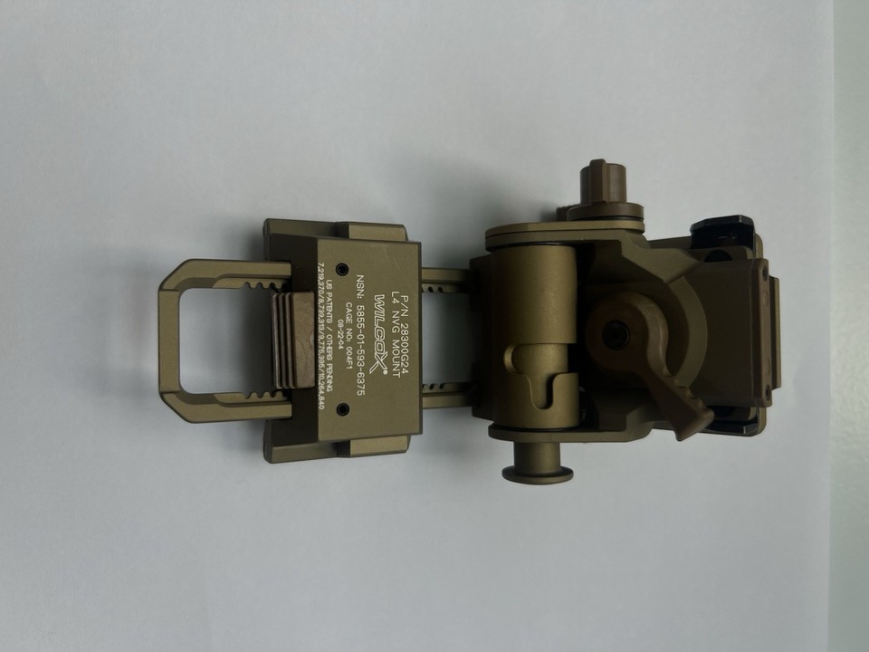 PVS31 Wilcox Mount W/ECOTI Splitter And Battery Pack | eBay