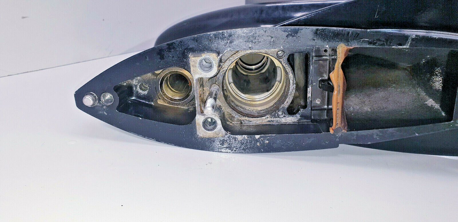 Mercury Mariner Gear Box Case Casing Gearcase Housing 135 140 150 175 ...